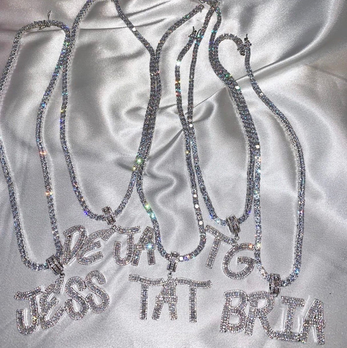 Custom ICY Name – CharmBox